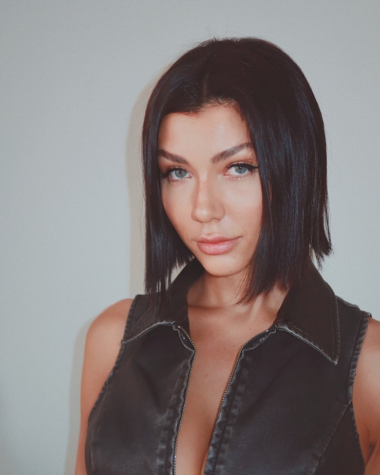 Picture of CATA FREER