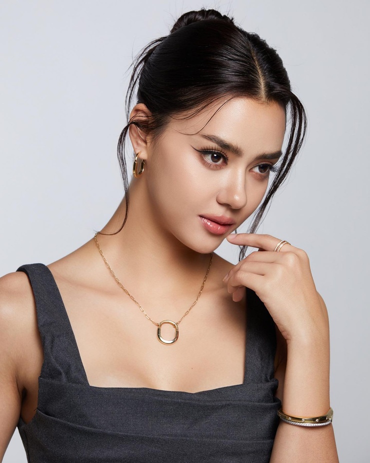 Picture of Amanda Obdam