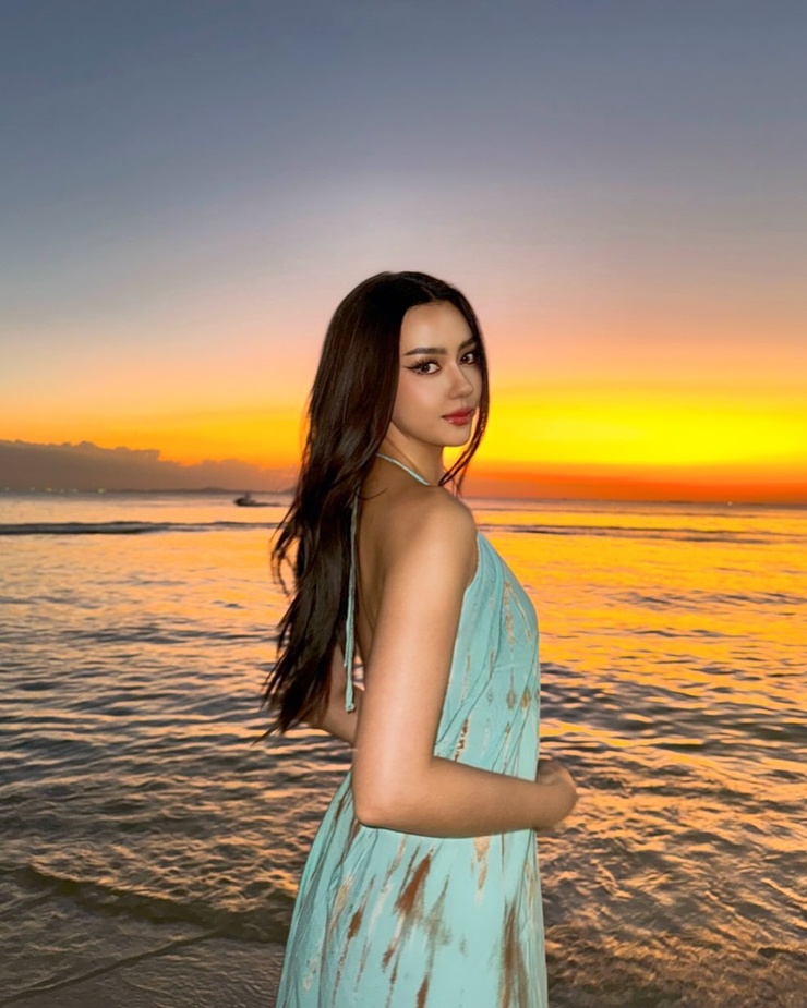 Picture of Amanda Obdam