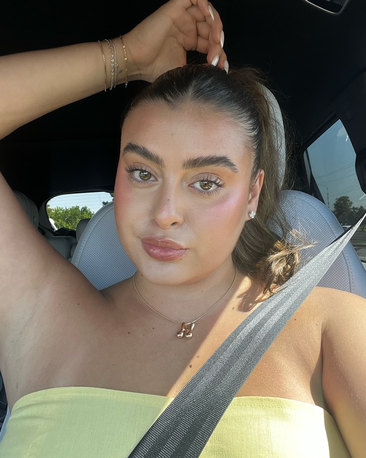 Picture of Kalani Hilliker