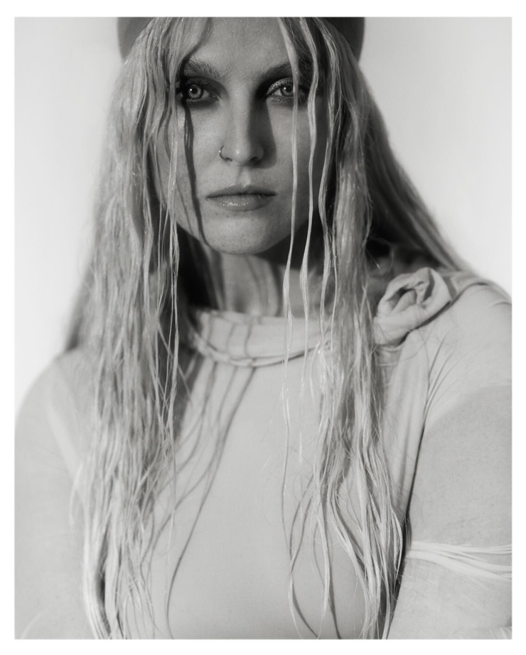 Picture of Perrie Edwards