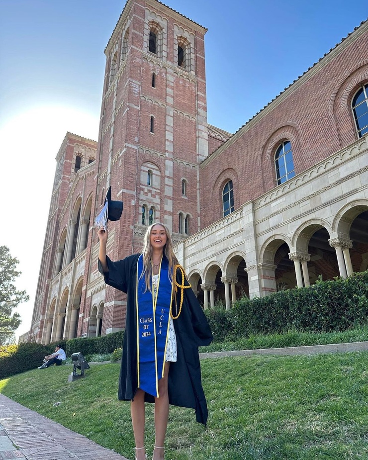 Picture of Emily Skinner