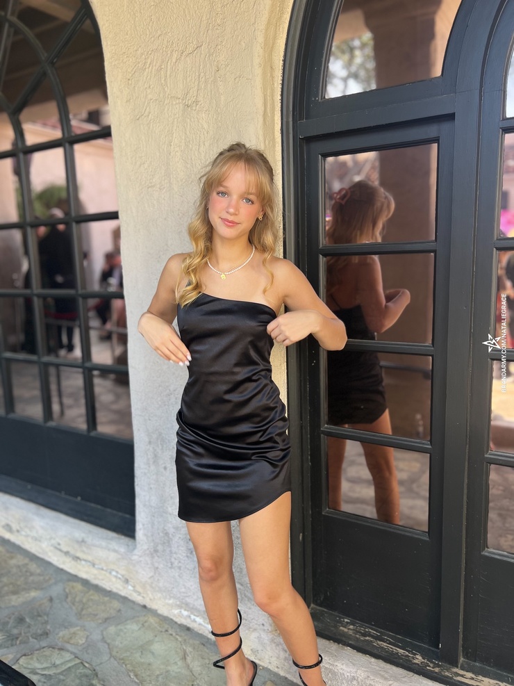 Natalie Grace image