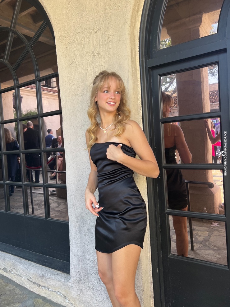 Natalie Grace picture