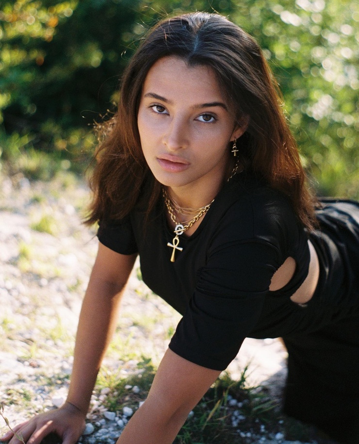 Picture of Anna Grace model