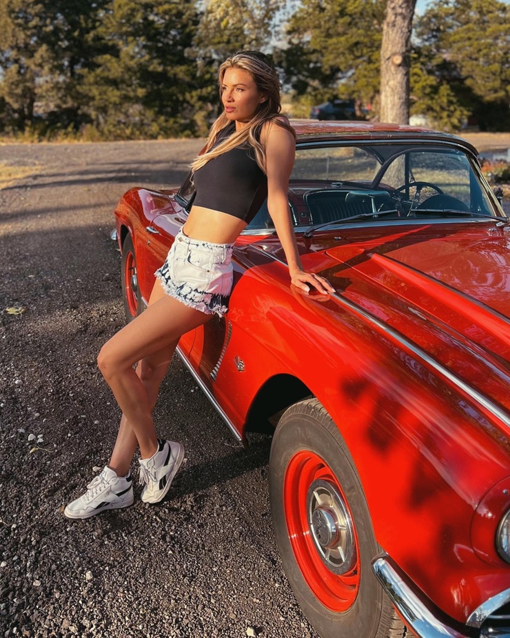 Picture of April Rose