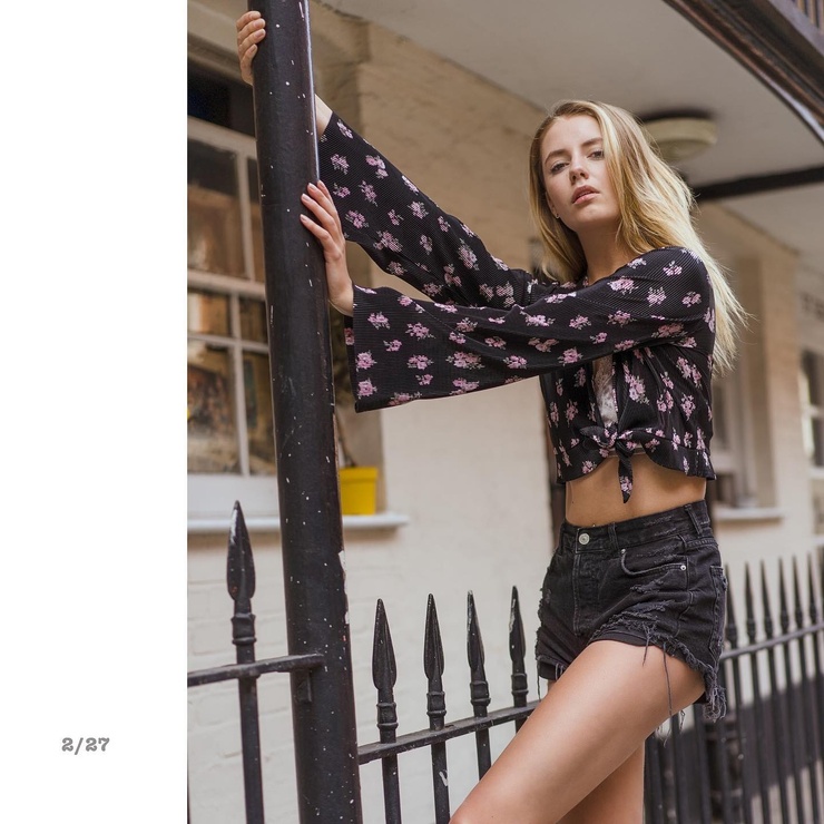 Picture of Phoebe Summer