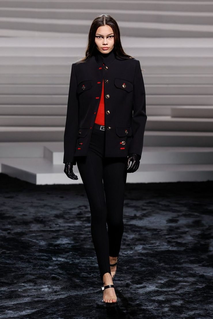 Picture of Heather Diamond Strongarm