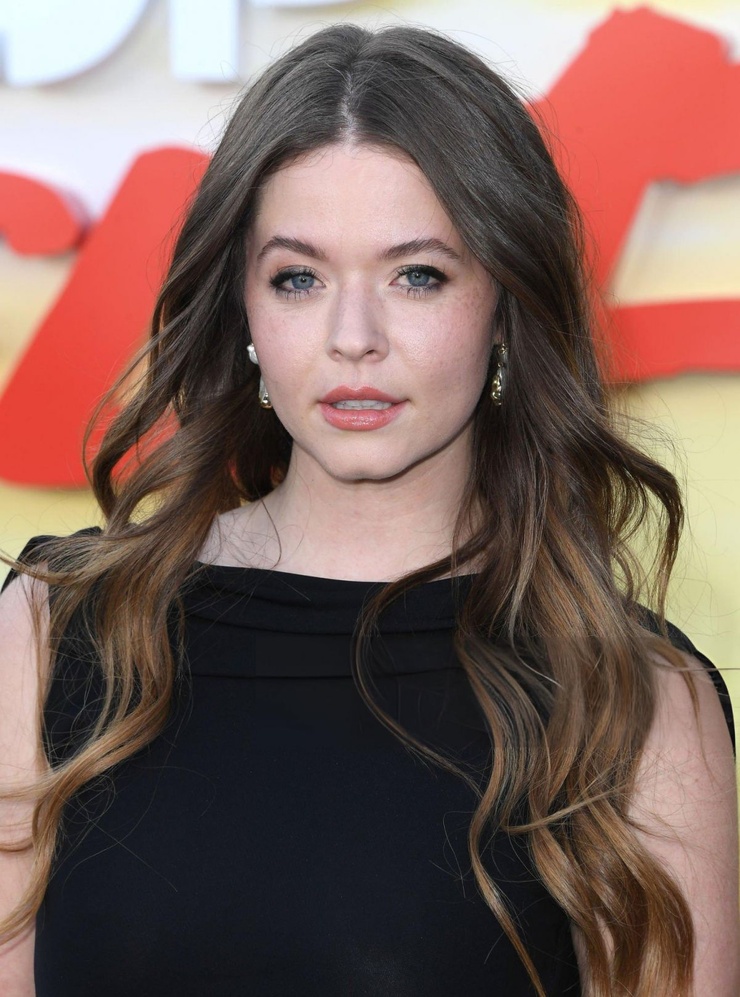 Sasha Pieterse image