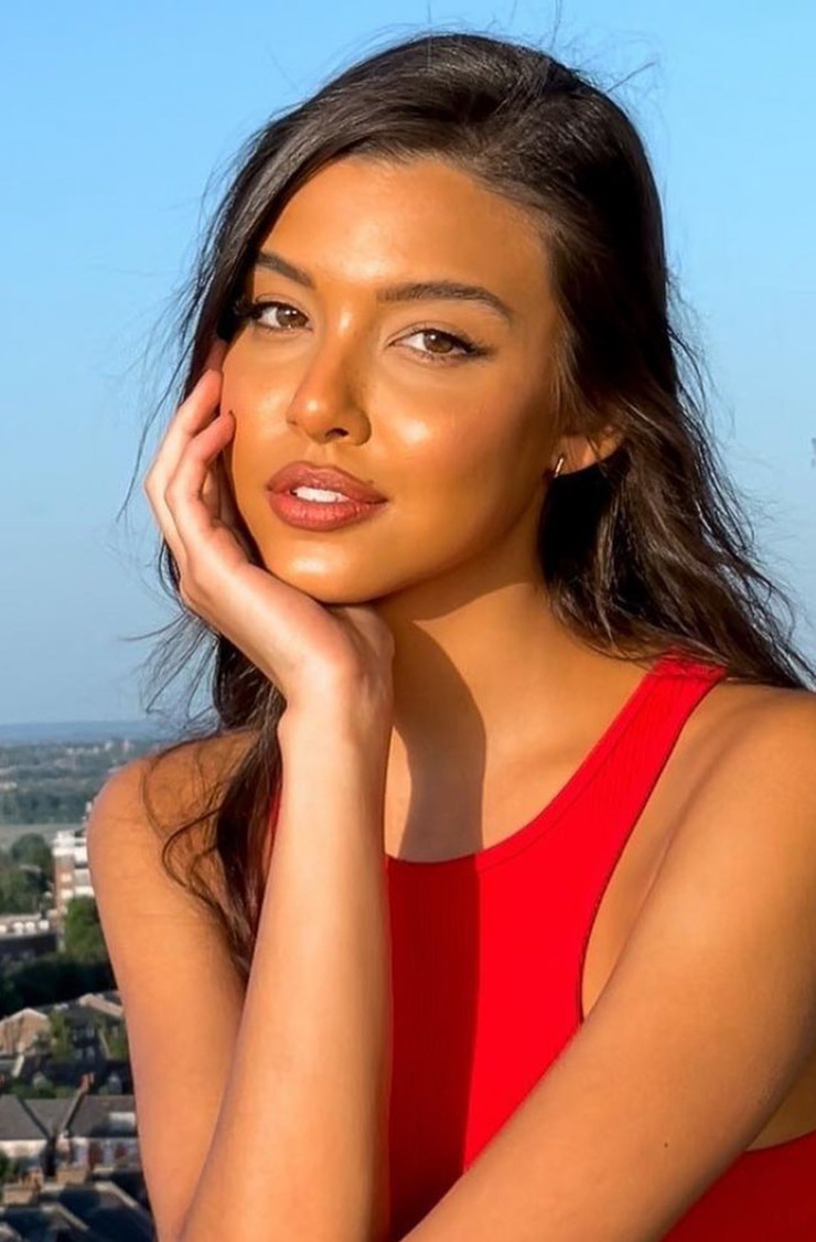 Marina Gomes picture