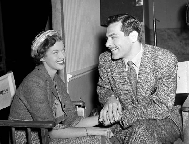 Eileen Moore, Sam Wanamaker