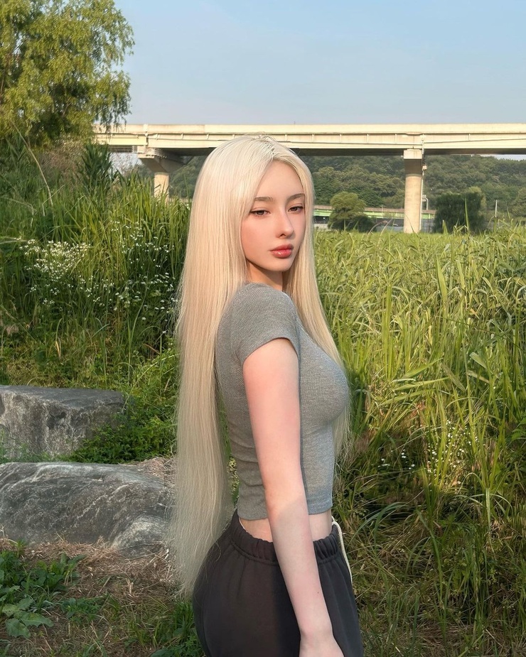 Picture of Yuna Karimova