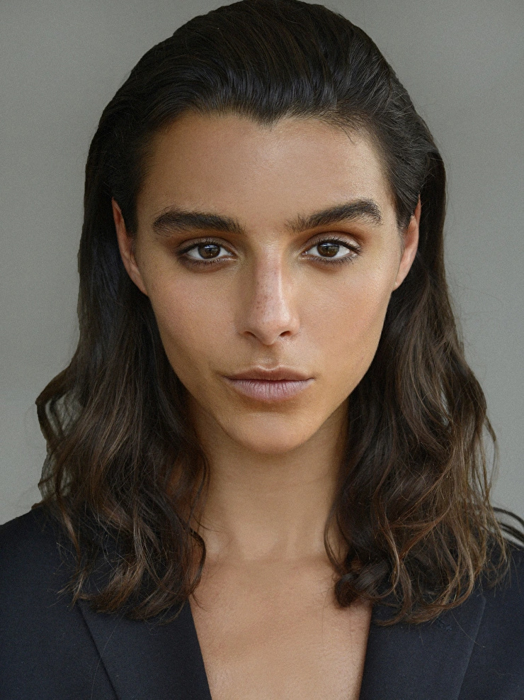 Ally Ott image