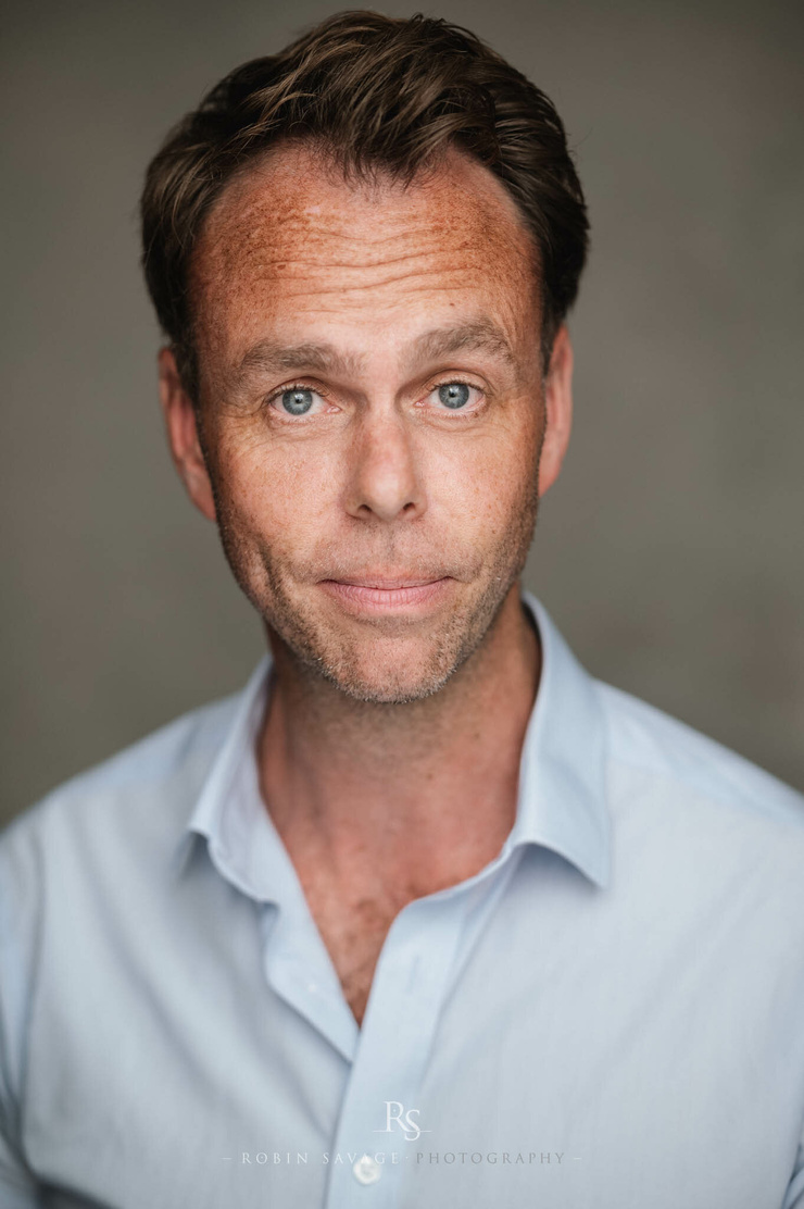 Picture of Bruce Mackinnon