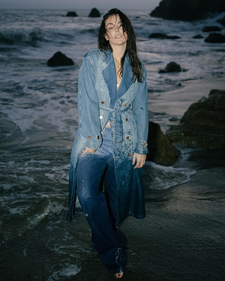 Serinda Swan picture