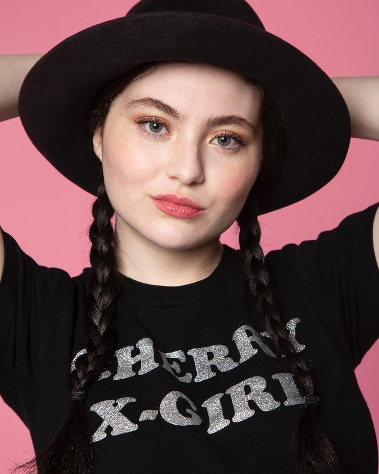 Picture of Lilla Crawford