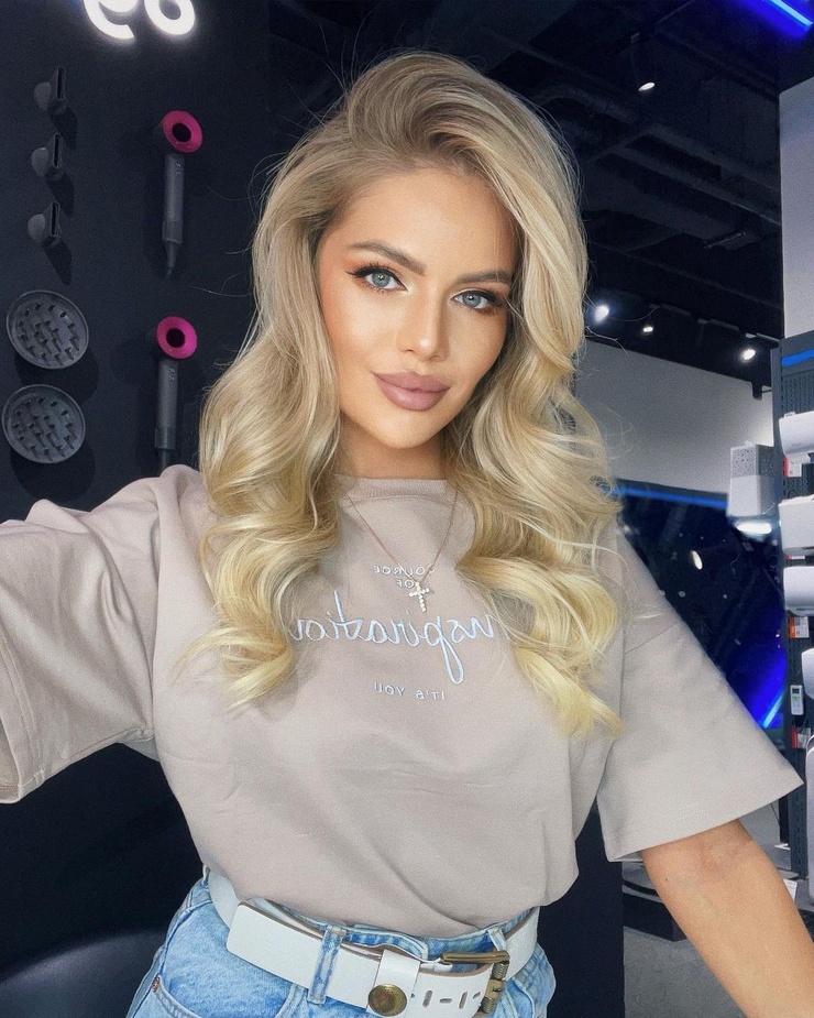 Alena Vragevskaya picture