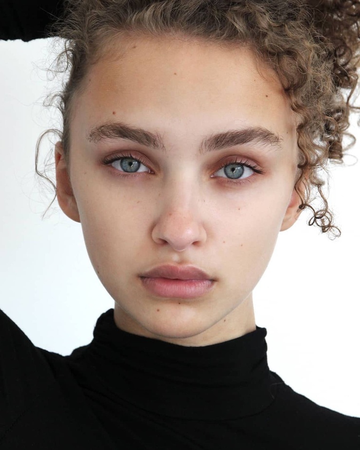 gabriella laws image