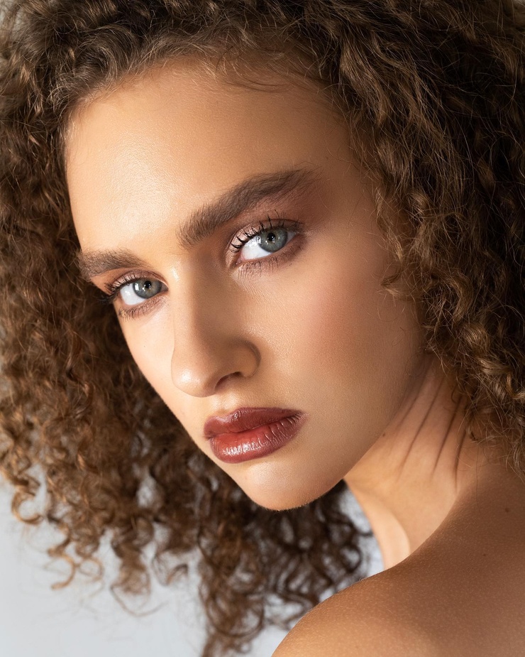 Picture of gabriella laws