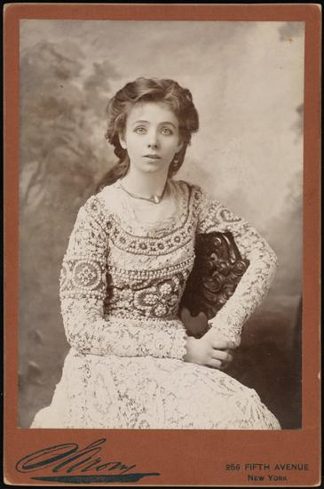 Maude Adams in 1899 in Romeo and Juliet