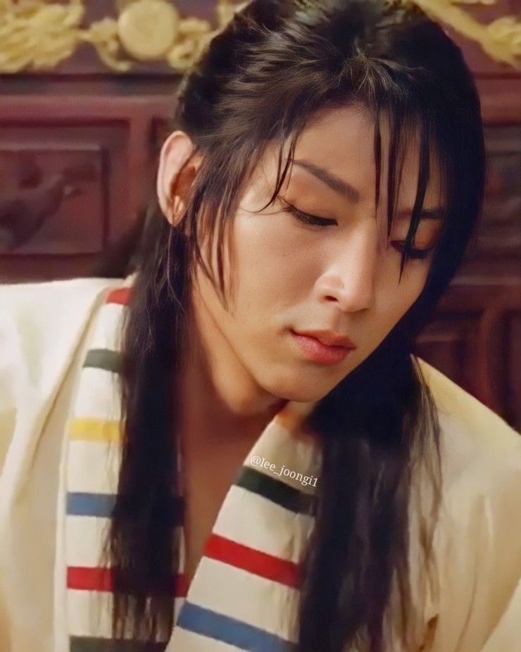 Picture of Jun-ki Lee