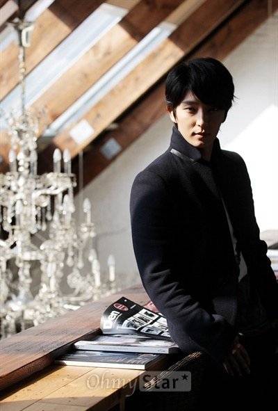 Picture of Jun-ki Lee