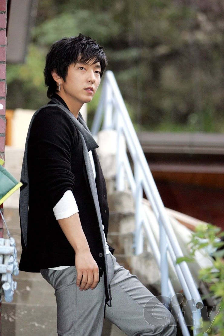 Picture of Jun-ki Lee