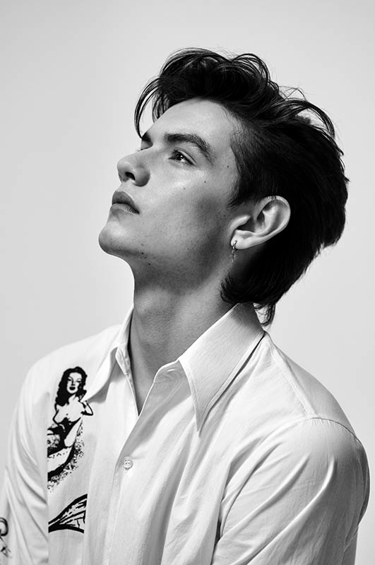 Picture of Louis Partridge