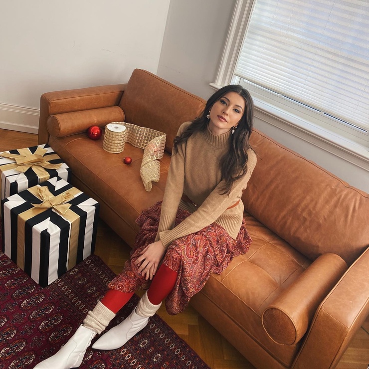 Picture of Hayley Thompson