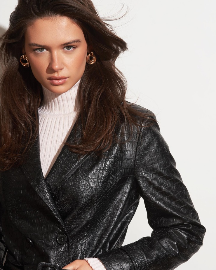 Picture of Emilia Bernet