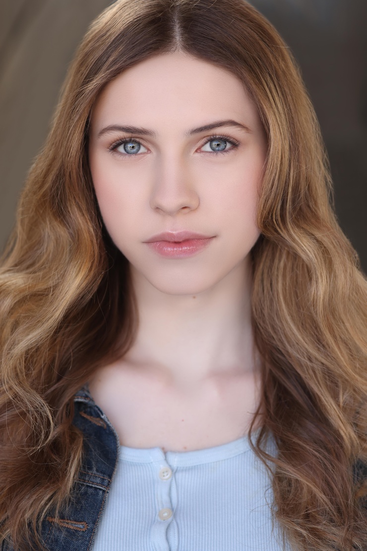 Picture of Mila Brener