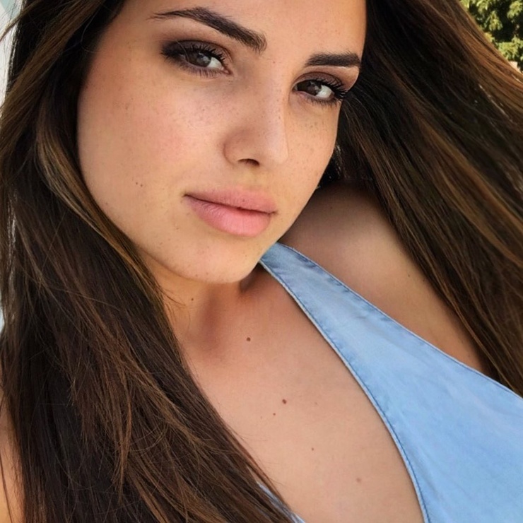 via Instagram (@giusymeloni)