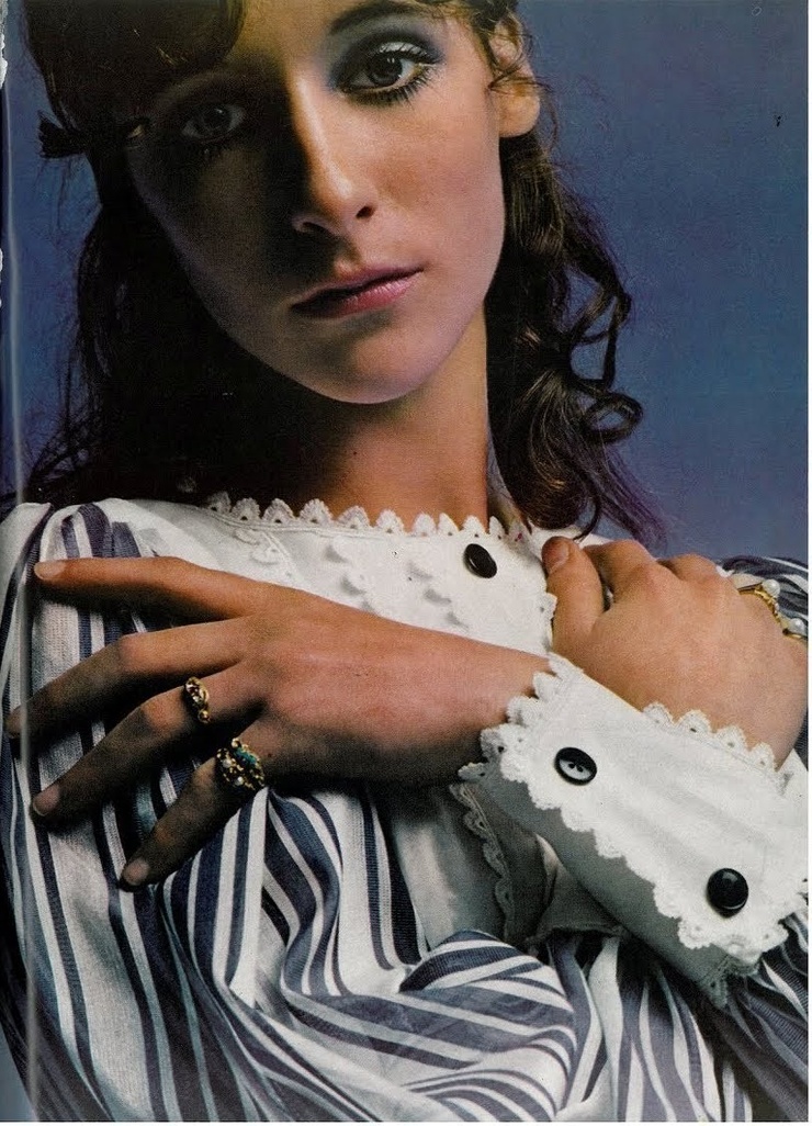 1969.03.15 - UK Vogue