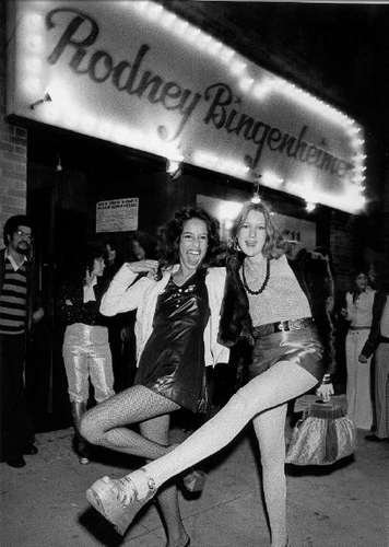 1973 Lori and Queenie glam it up at the English Di