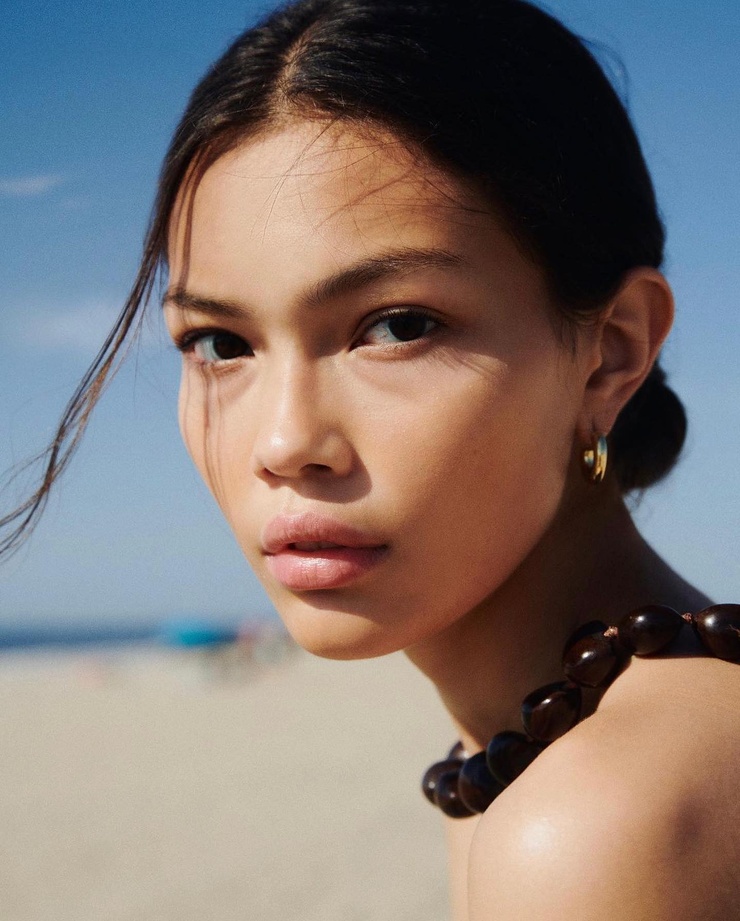 Picture of Heather Diamond Strongarm