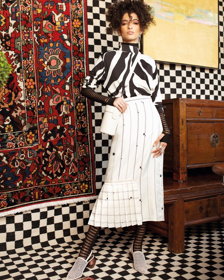 Picture of Aline Santos model