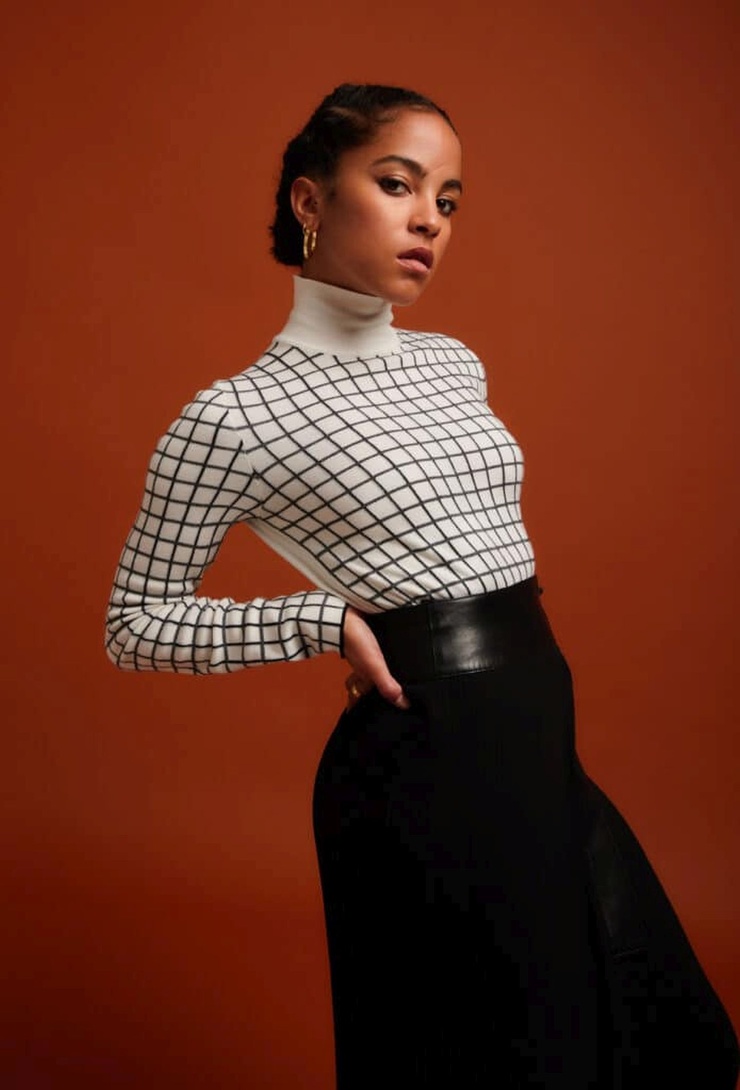 Picture of Lou Llobell