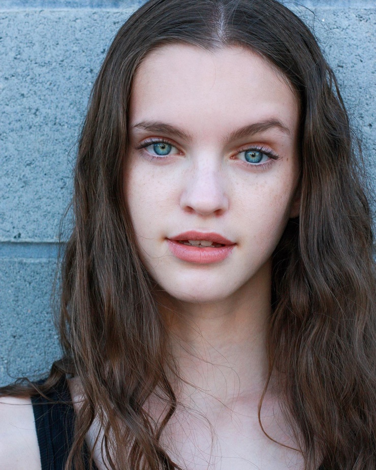 Picture of Holly Nicole