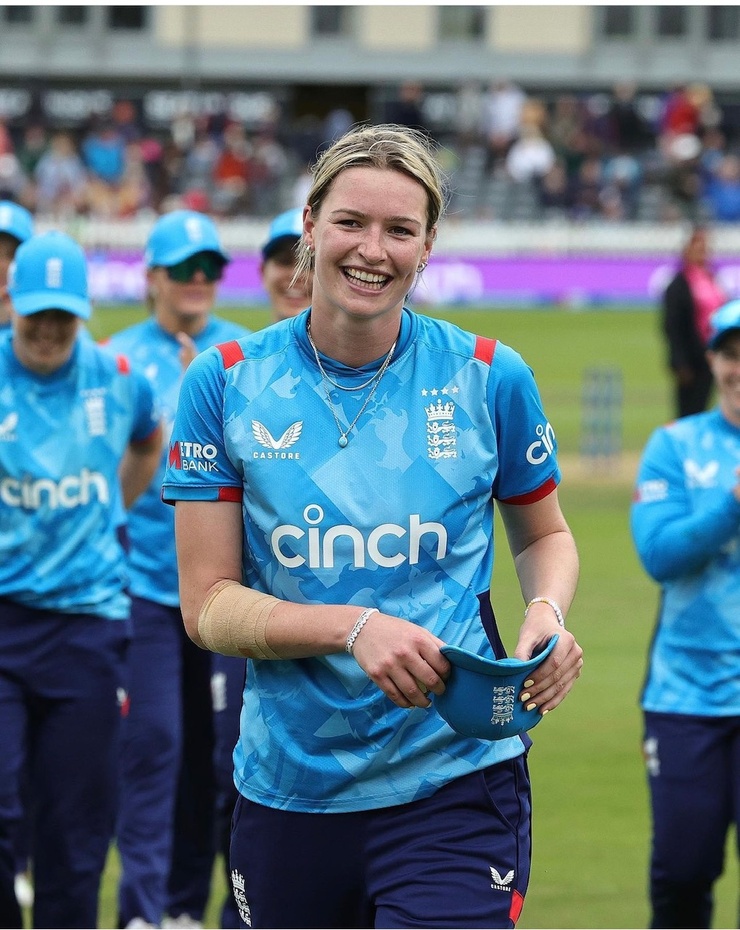 Picture of Lauren Bell