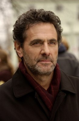 Picture of Robin Thomas