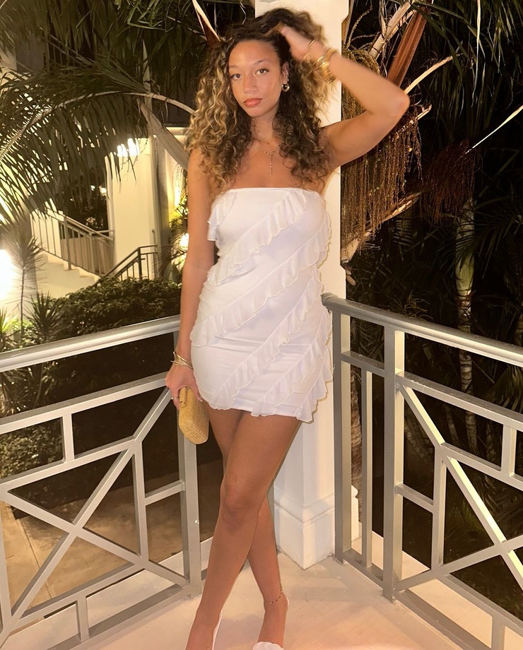 Picture of Hannah Sadler