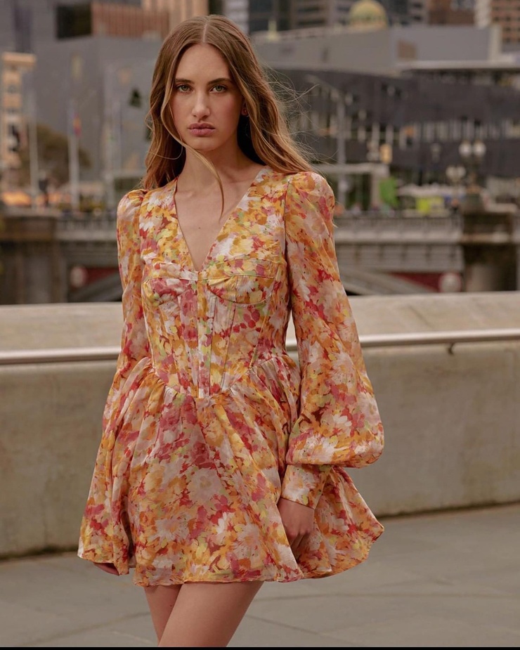 Image of Lisa Lehrer