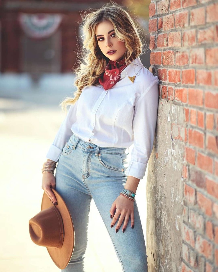 Picture of Morgan Raine