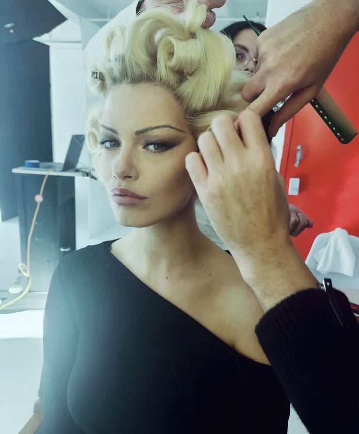 Picture of Hailey Clauson