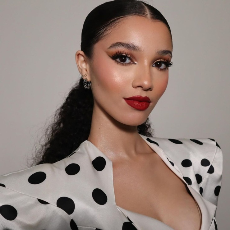 Picture of Malia Baker