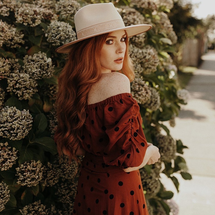 via Instagram (@xomissdanielle)