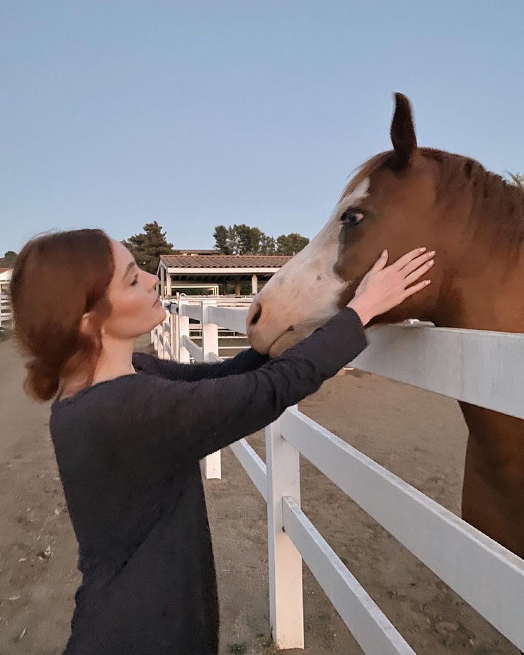 via Instagram (@xomissdanielle)