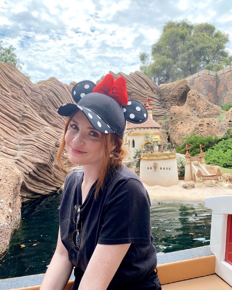 via Instagram (@xomissdanielle)