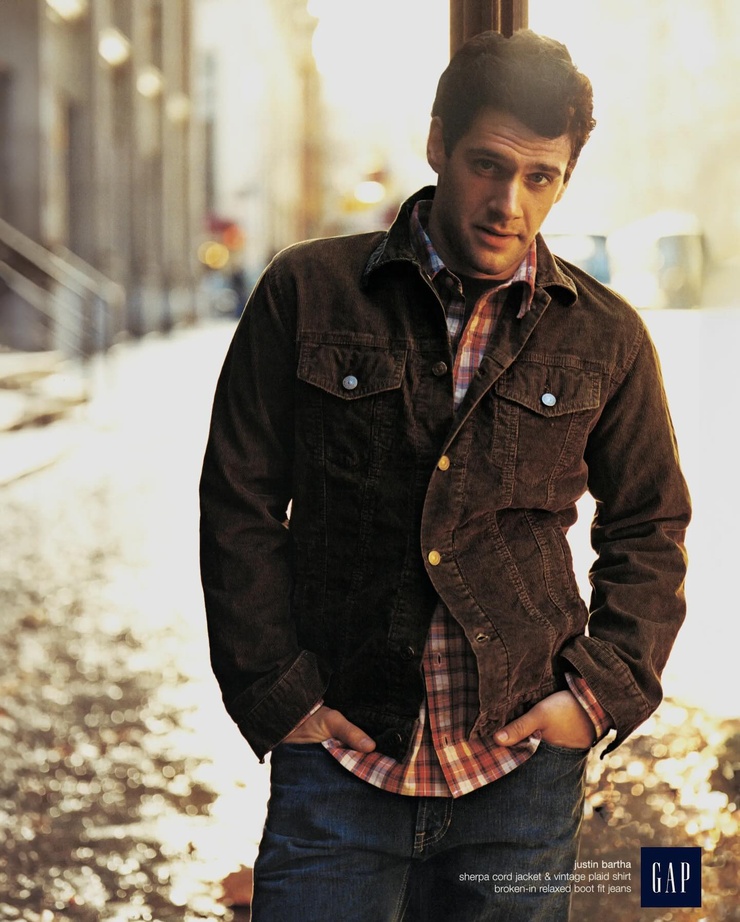 Justin Bartha image