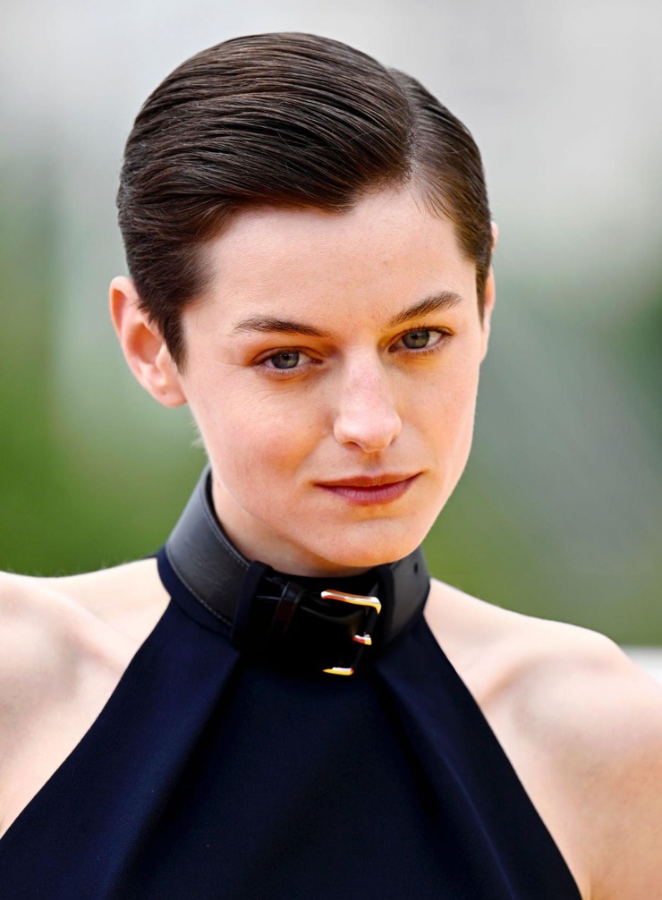 Picture of Emma Corrin